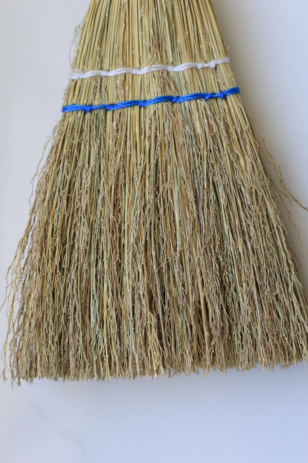 Vintage Corn Whisk Hand Broom – Gather Sebastopol